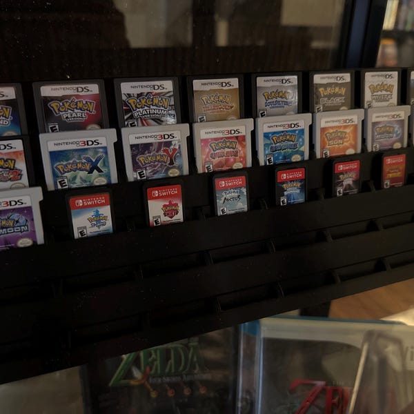 3DS & DS Game Display Tower - Etsy