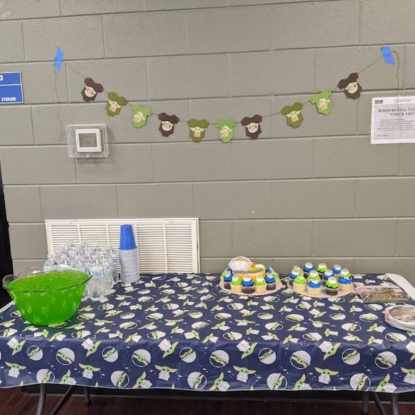 Baby Alien Child Onesie Garland - Baby Alien Baby Shower - the Child ...