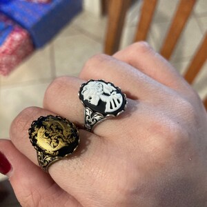 Skeleton Lady Cameo Ring - Etsy