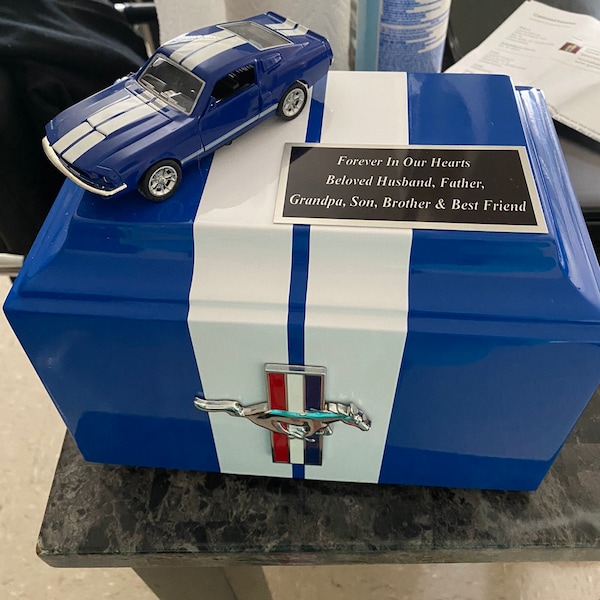 Limited Edition Mustang 1967 Car Funeral Memorial Adult Cremation Urn ...