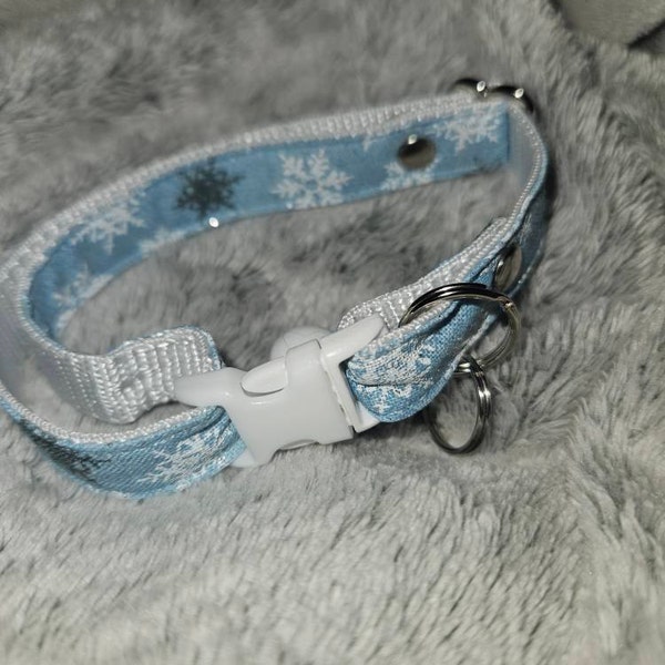 Winter Cat Collar - "snowflakes - Frosty Blue" - Light Blue Snowflake ...