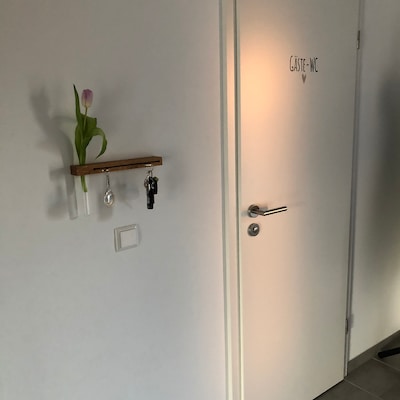 Wooden Key Holder With Vase for Flowers I Key Hooks Wall Decoration ...