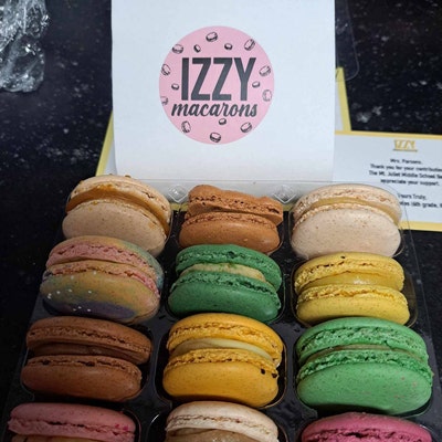 Izzy French Macarons Surprise Me Flavors Assorted Standard Packaging ...