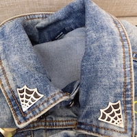 Cobweb Collar Point Enamel Pin Set of Two Black & Silver Spooky Goth ...