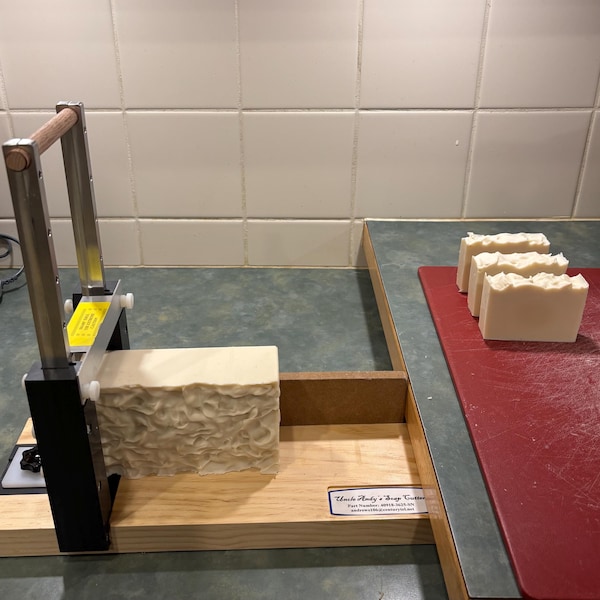 Uncle Andy's Soap Cutter - Straight Blade Soap Loaf Cutter for ...