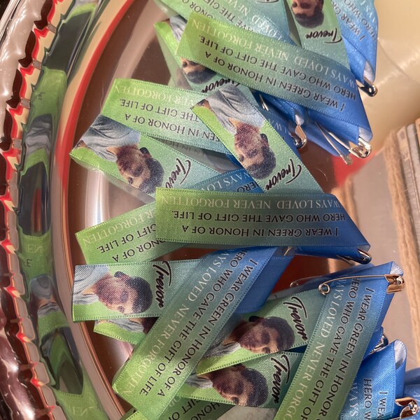 Personalized Memorial Ribbons (include Your Loved Ones Name and Picture ...