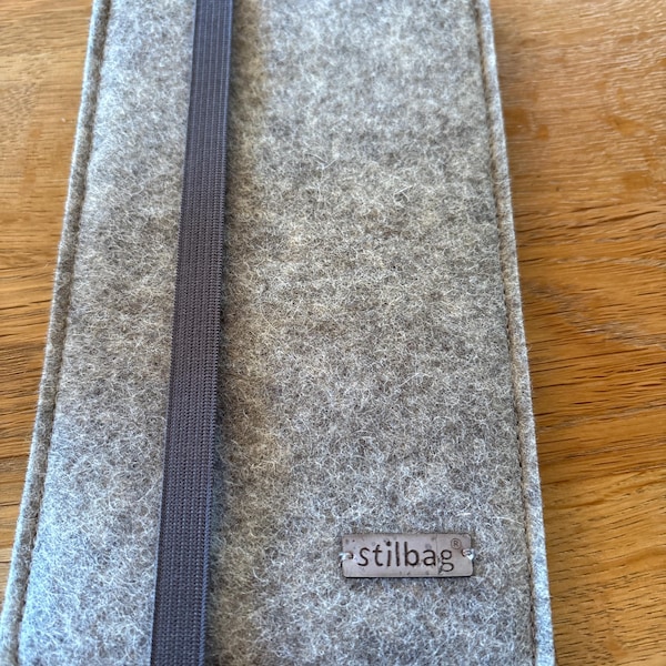 Custom Made Mobile Cover Made of Wool Felt // Color Anthracite - Rubber ...