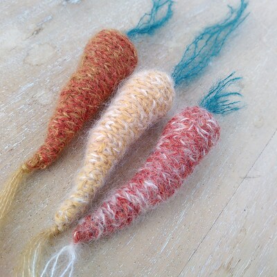 KNITTING PATTERN Rabbit and Carrots - Etsy