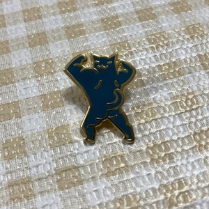 Leg Day Larry Buff Muscle Frog Hard Enamel Pin - Etsy