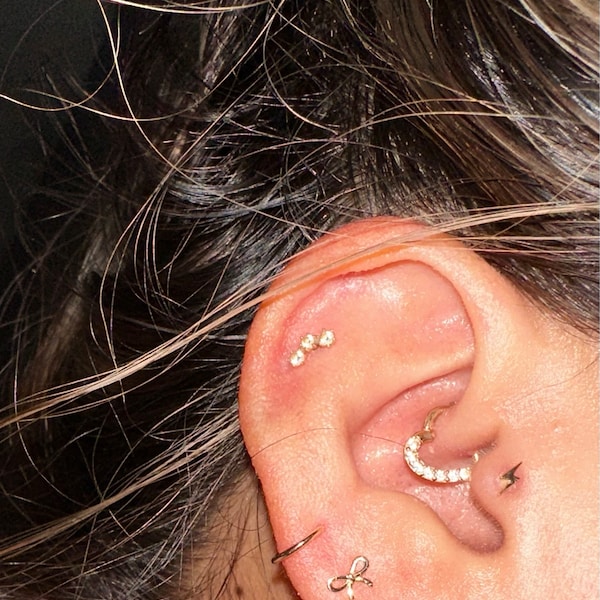 16G 14K Solid Gold Heart Shaped Daith Earrings/cartilage Earrings/daith ...