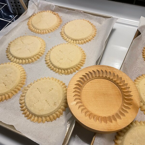 Antique Victorian Holy Bible. Large Family Bible Containing Old and New ...