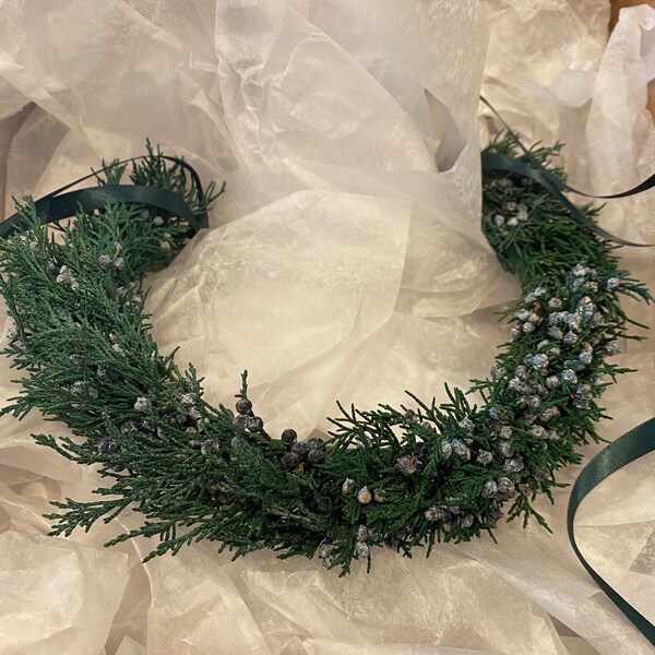 Winter Wedding Floral Crown-preserved Juniper Crown - Etsy