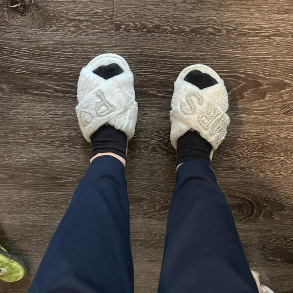 High Quality Custom Bride Slippers: Personalized Mrs Slippers - Etsy
