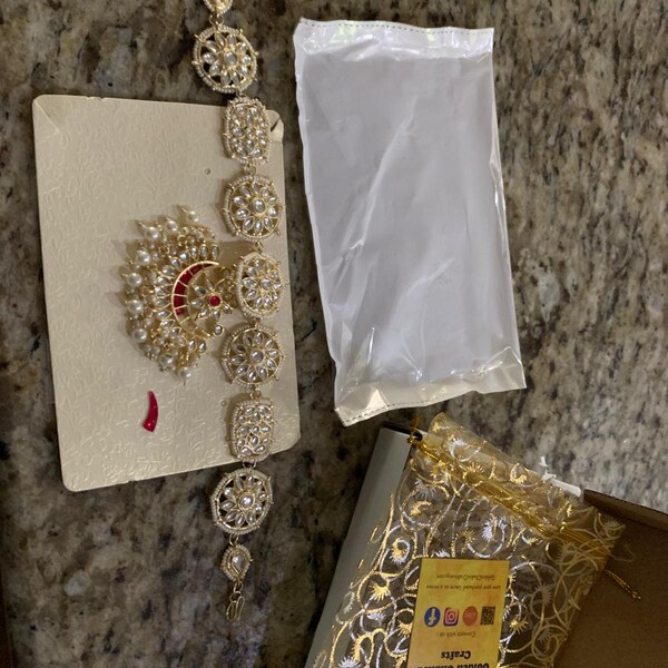 Small Bindi Stickers: Indian Forehead Jewelry, Size 9 (108 Count), 2mm ...