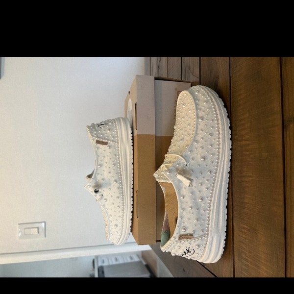 Custom Wedding/pearl Dude Shoes(larger Pearls)-great Custom Gifts ...