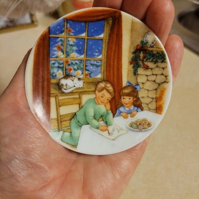 1978 Barbara Linley Adams Christmas Plate - Etsy