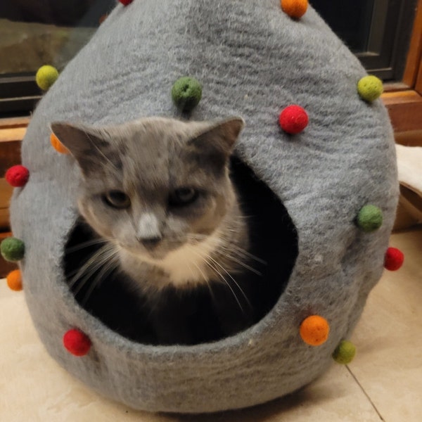 Rainbow of Joy Felt Cat Cave|4 Season Luxury Cat Cocoon |100% Made From ...
