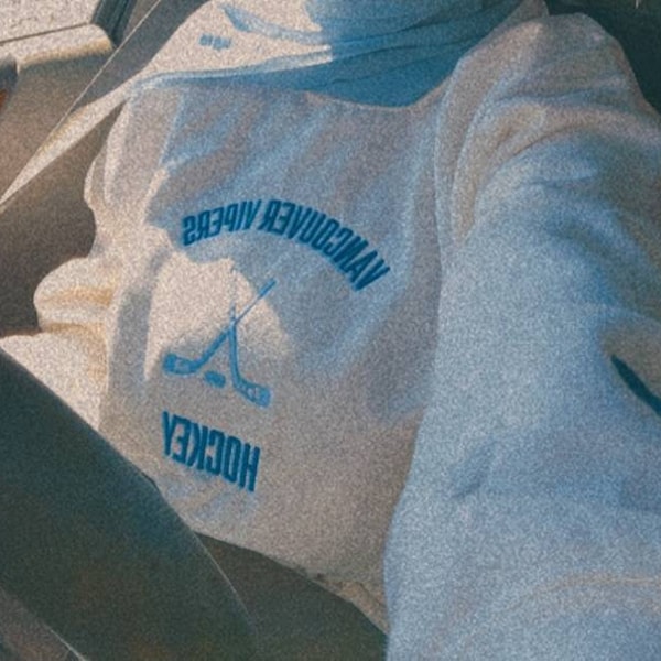 Vancouver Vipers Sweatshirt / Consider Me Becka Mack/ Playing for Keeps ...