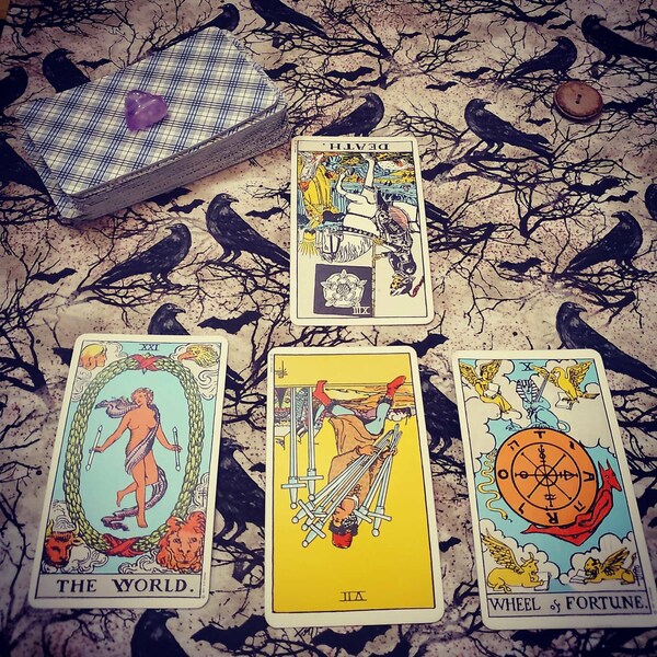 Hand Made Snake Tarot/oracle Deck Wrap/ Divining Cloth. 18" Square ...