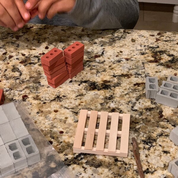 Miniature Red Bricks, 1:6 Scale, Blocks - Perfect for Diorama Supplies ...
