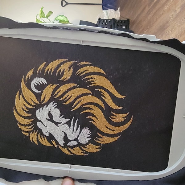 Noble Lion Embroidery Design Golden Mane Pattern King of the Jungle ...