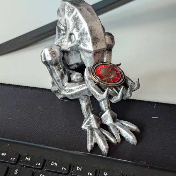 Metroid Prime / Zero Mission Chozo Torizo Statue - Black and Weathered ...