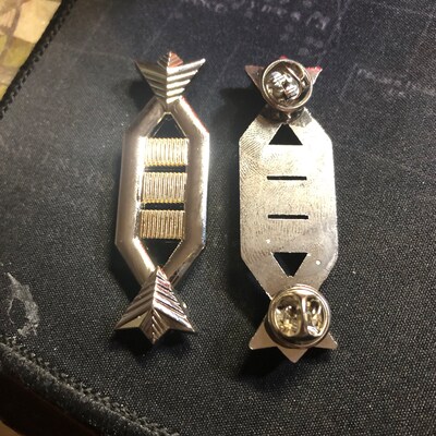 Movie Era Commander Rank Pins set of 2 - Etsy