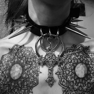 Pentagram Choker Hand Made Spiked Gothic Leather Choker Satanic Choker ...