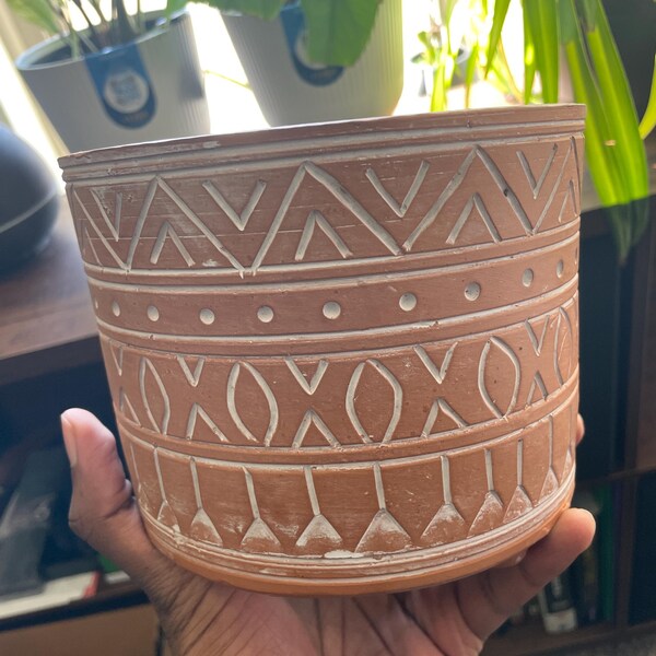 Hand Etched Terracotta Pot and Planter • 7 Inch (L) • Plant Pot With ...