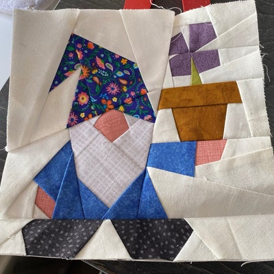 GNOME QUILT Paper Pieced Pattern in PDF, Block of the Month - Etsy