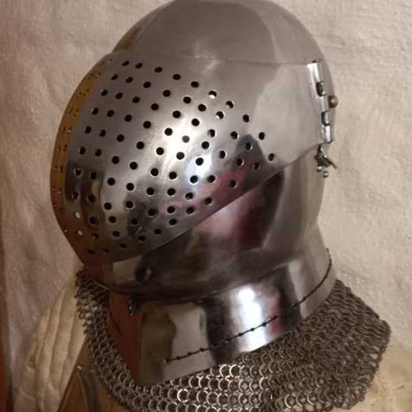 Medieval Celtic Port Bei Nidau Helmet Medieval Roman Centurion Helmet ...