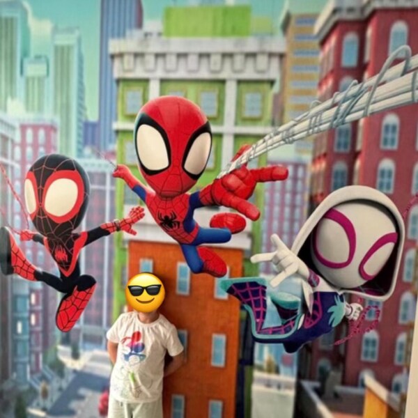 Spiderman Wallpaper for Kids Room, Superhero Peel and Stick Mural ...