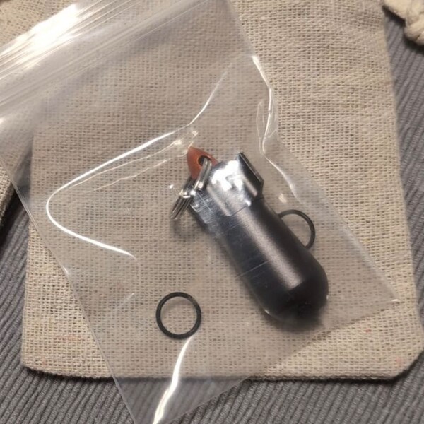 Circuit Board Necklace Geek Working PCB Board Necklace Chip Bluetooth ...