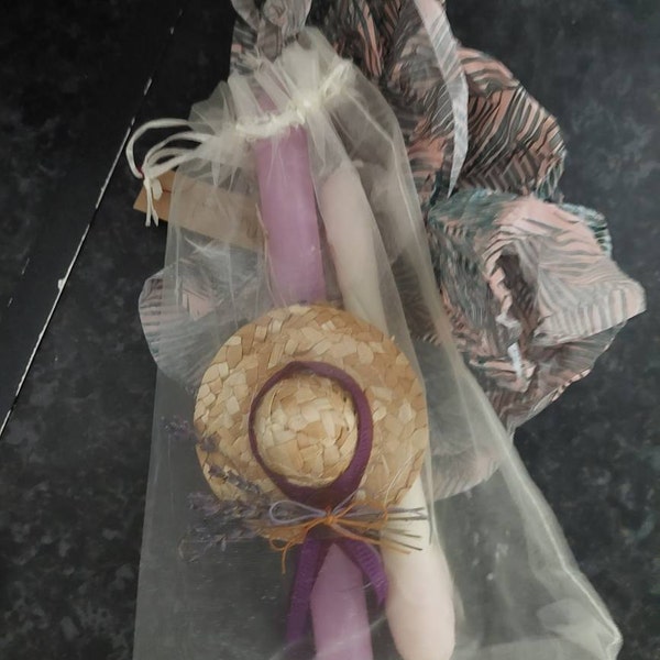 Christmas Hand Painted Pillar Candles Painted Festive Boxes on Pillar ...