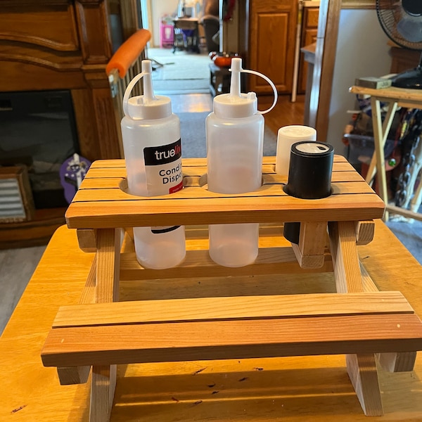 Squirrel Picnic Table Feeder Plans, Squirrel Table Plans, Pet Feeder ...