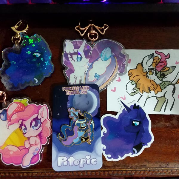 Draculaura 2.5 Inch Vinyl Stickers - Etsy