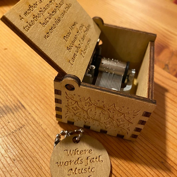 Cute Tiny Hand-cranked Wooden Music Box | Custom Engraving | Selection ...