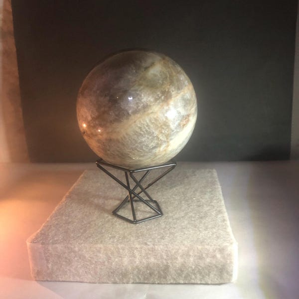 Volcano Agate Axe Crystal Carving - Etsy