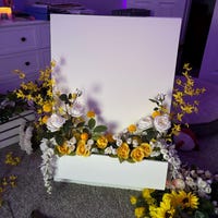 Custom Flower Box Welcome Sign for Events, Wedding Welcome Sign With ...