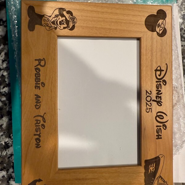 Disneyland, Disneyworld Premade Picture Frames, 2 Sizes: 5x7 and 4x6 ...