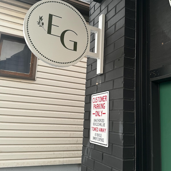 Round Blade Sign Custom Storefront Sign Metal Wall Mounted Sign ...