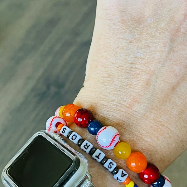 Michigan Wolverines Charm Bracelets-college Themed Jewelry-beaded ...