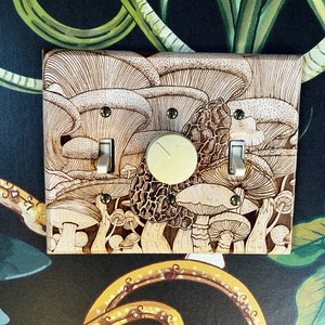 Hand Painted Tarot Card Light Switch Cover the Moon - Etsy