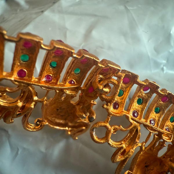 Indian Bengali Sankha Flower Design Pola Bangles, Shakha Pola Bangles ...