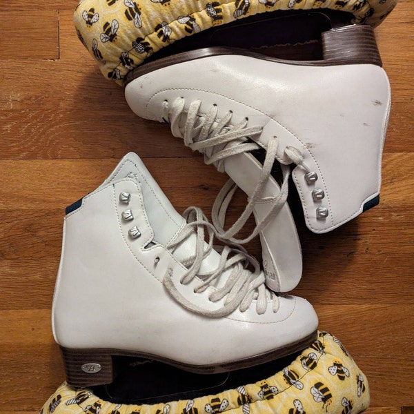 Pale Pink W/ Bows Super Puffy Ice Skate Skating Soakers Blade Covers ...