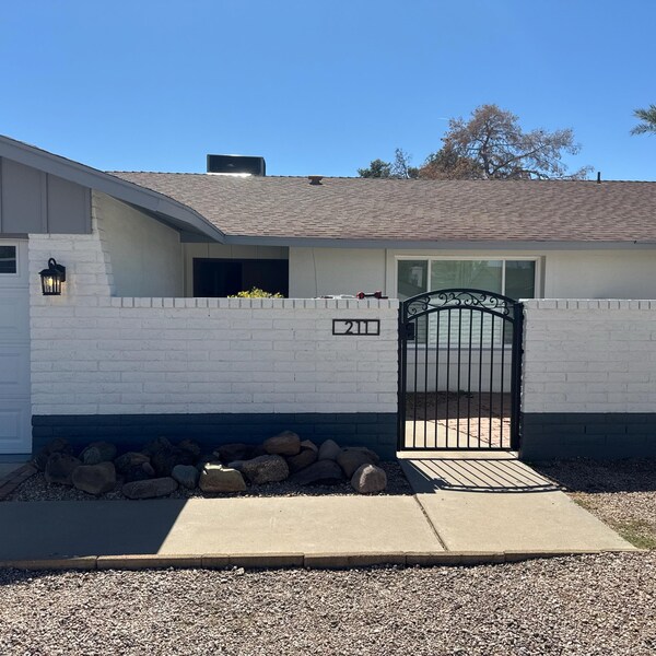 Modern House Number Sign With Stakes | Metal House Numbers With Street ...