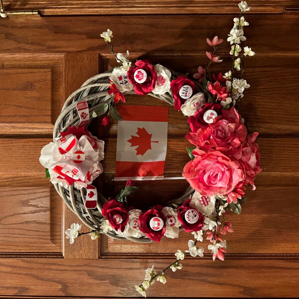 Everything 80's Buttons Party Favor 10 Pack, 1 or 1.5 or 2.25 Pinback ...