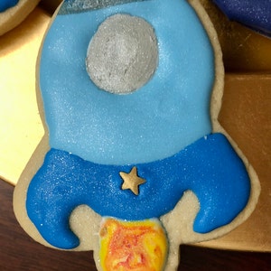 Blushed Bakes by Revas Haunted House 2 Halloween Cookie - Etsy