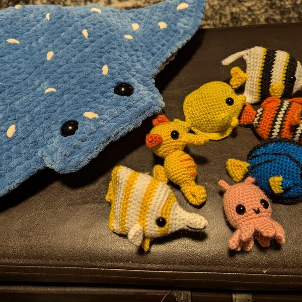 PATTERN: Plush Winslow the Whale Shark With Mouth Pocket and Mini Fish and Shrimp - Crochet ...