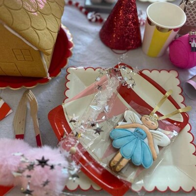 6 Personalised Birthday Royal Icing Cookies Gingerbread - Etsy